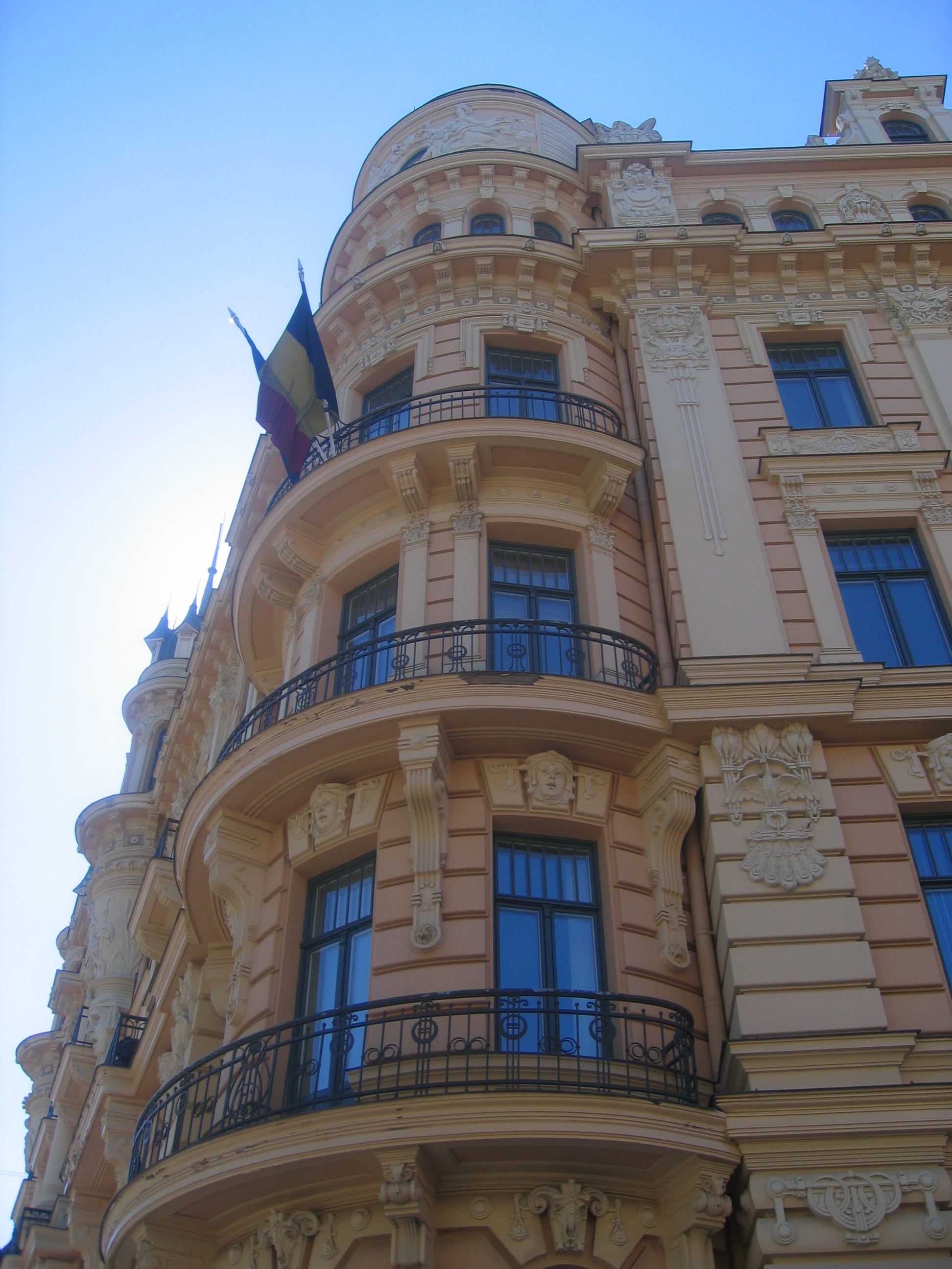 Embassies and Consulates in Latvia – Barry's Borderpoints