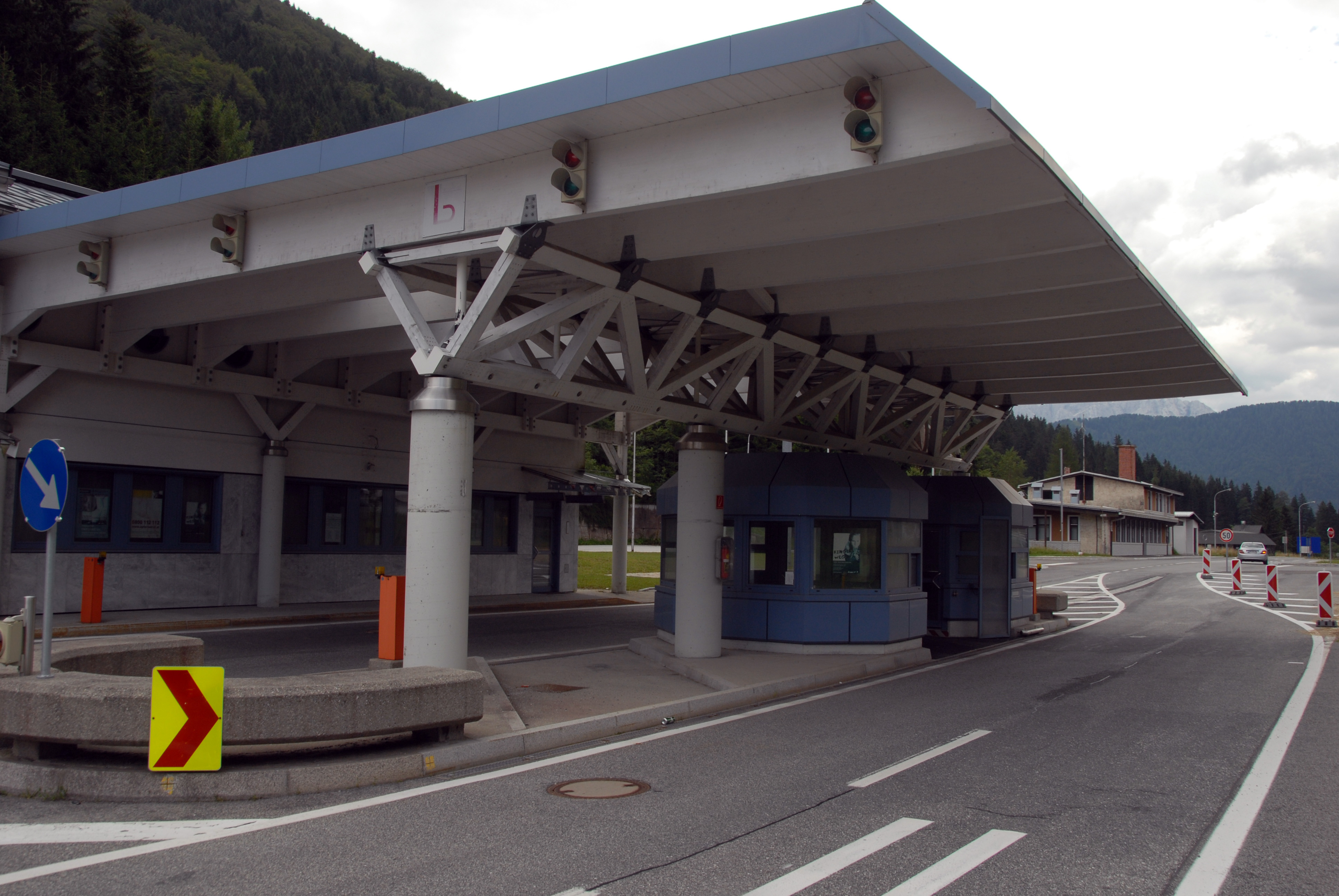 Wurzen Pass – Border Crossing – Barry's Borderpoints