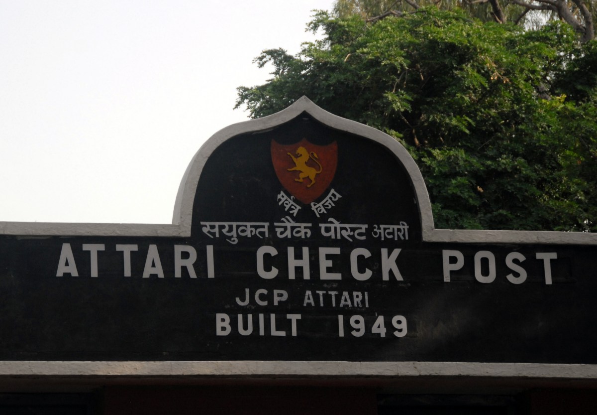 Wagah-Attari Border Crossing – Barry's Borderpoints