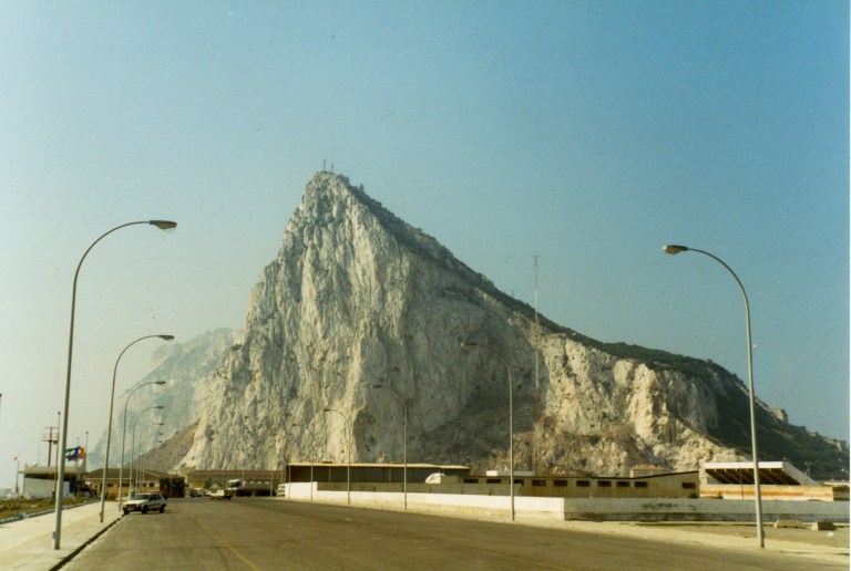 Enclaves and Exclaves – Barry's Borderpoints