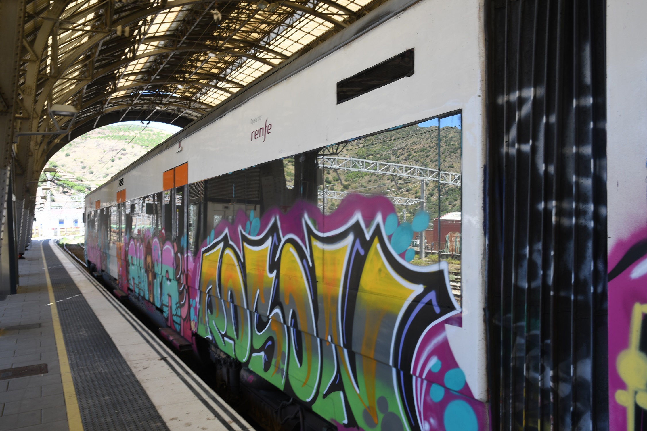 Cerbère and Portbou border Crossings – Barry's Borderpoints