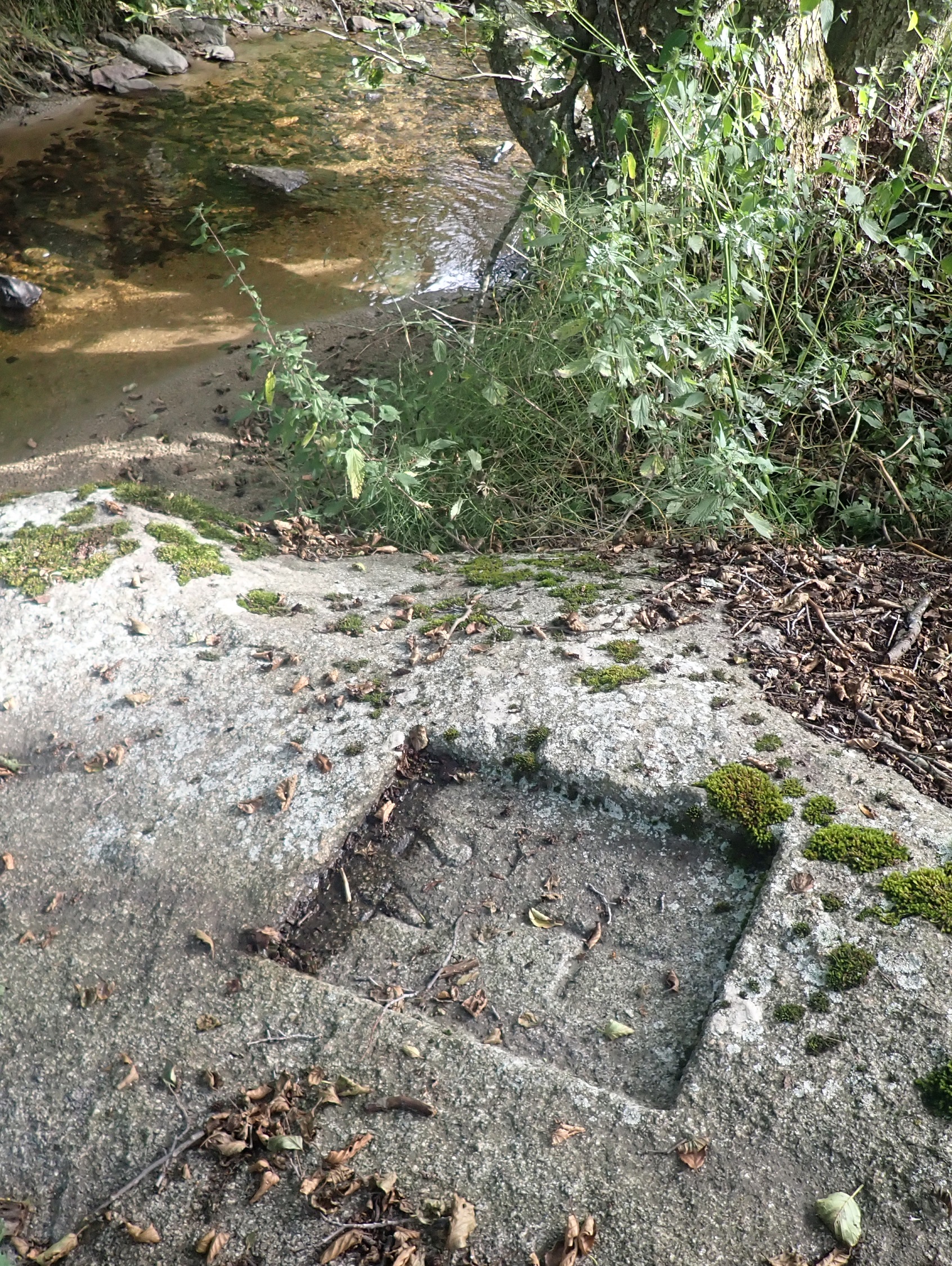 Enclaves and Exclaves – Barry's Borderpoints