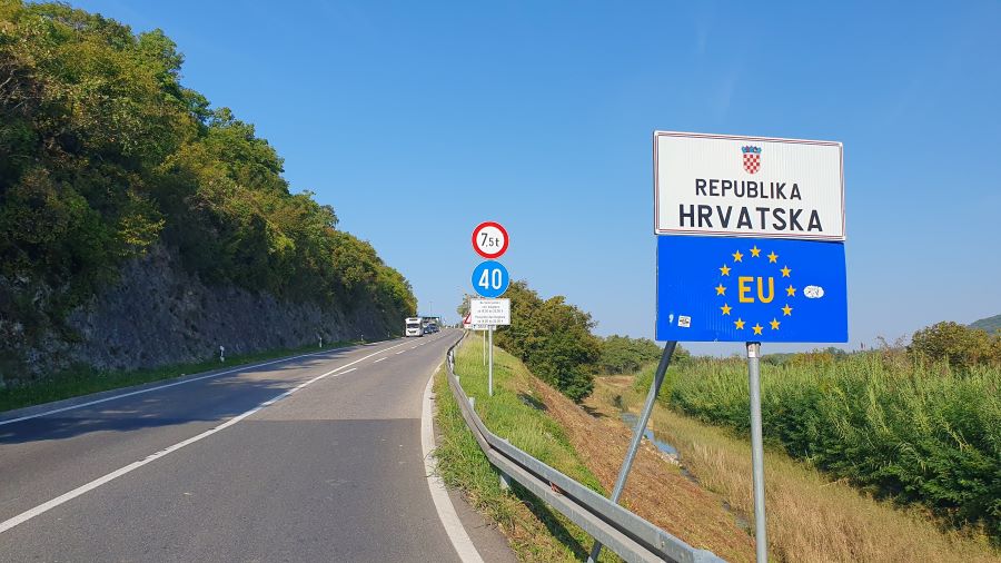 Dragonja – Plovanija-Kaste Border Crossing – Barry's Borderpoints