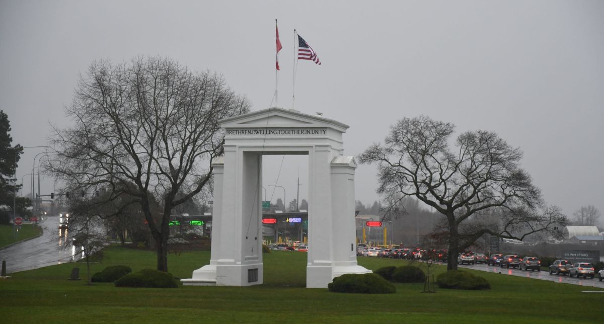 Peace Arch – Barry's Borderpoints